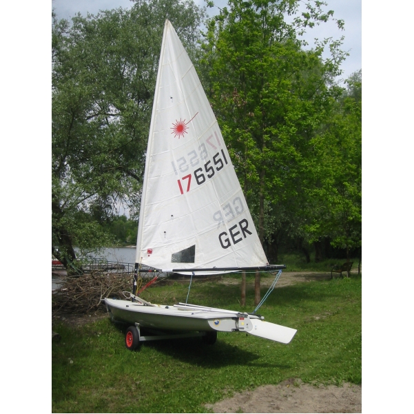 Segel-Markt - gebrauchte Segelboote Jolle Laser Race XD