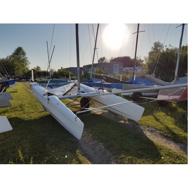 Segel-Markt - gebrauchte Segelboote Katamaran Topcat K3 SC