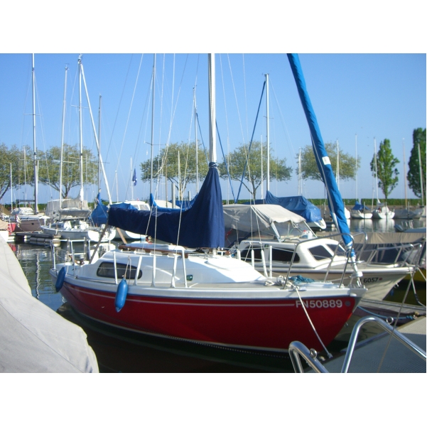 Segel-Markt - gebrauchte Segelboote Kielboot Sunbeam S22
